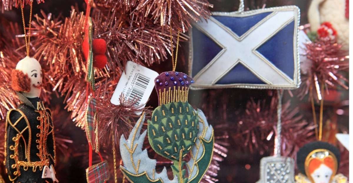 Scottish Christmas Traditions Through the Centuries - Blog TUK