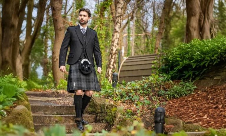 Scottish Fashion Through Ages: From Kilts to Modern Trends - Blog TUK
